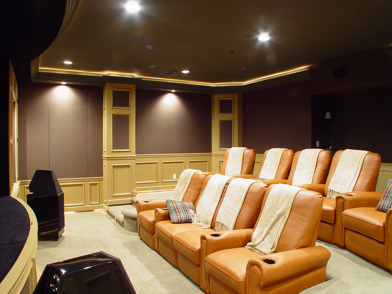 Guide to the Best Home Theater Seating | Liaison